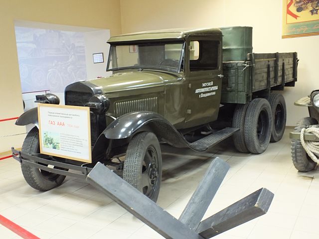 GAZ AAA medium 6x6 2 ton truck (1936)